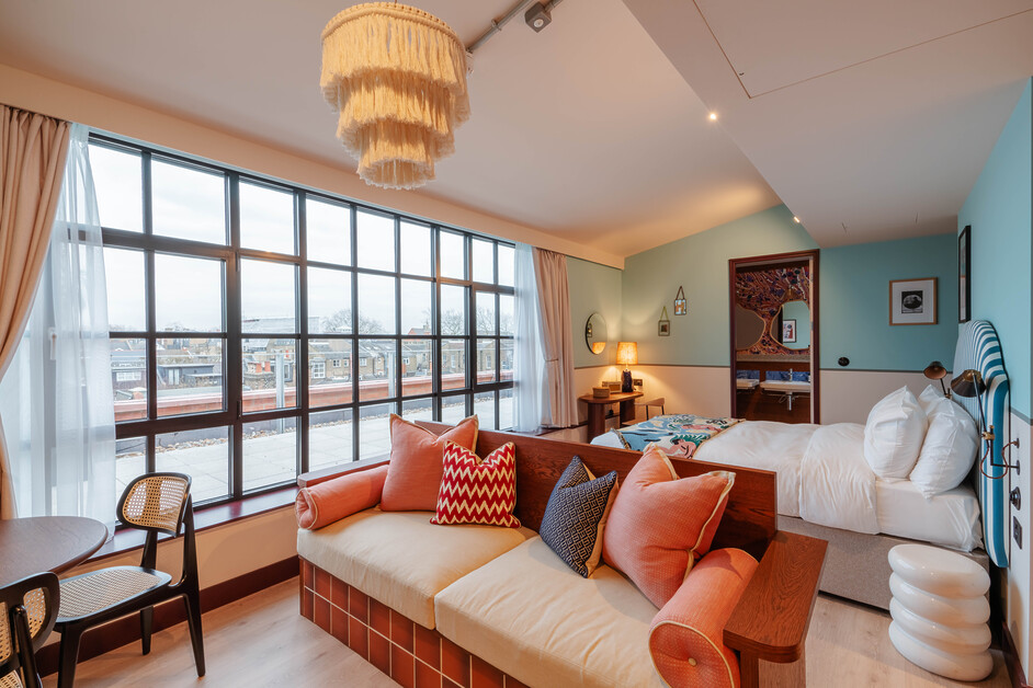 Room2 Chiswick. The World’s First Net Zero Hometel.